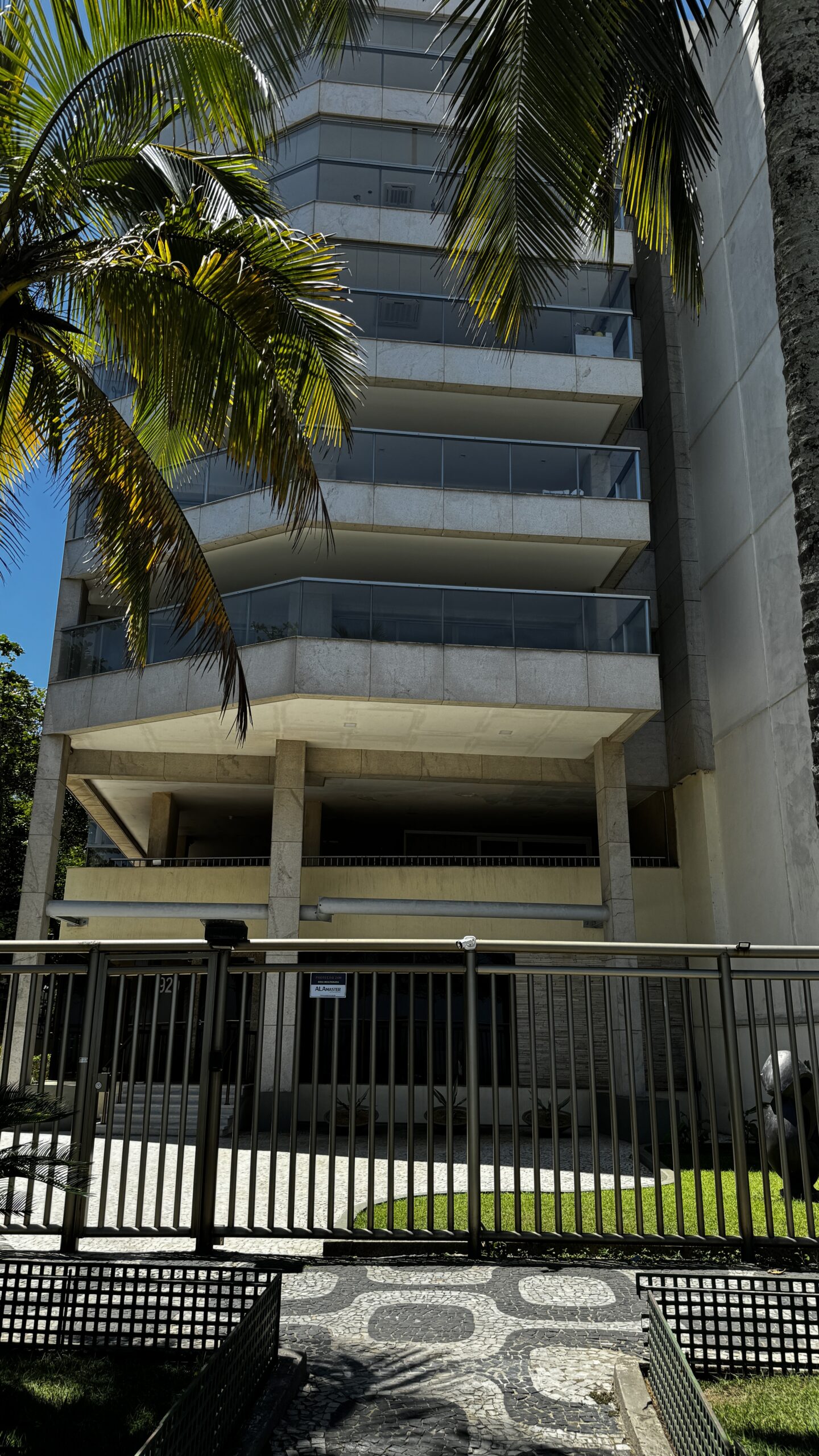 Imóveis à venda Edificio Miramar Leblon